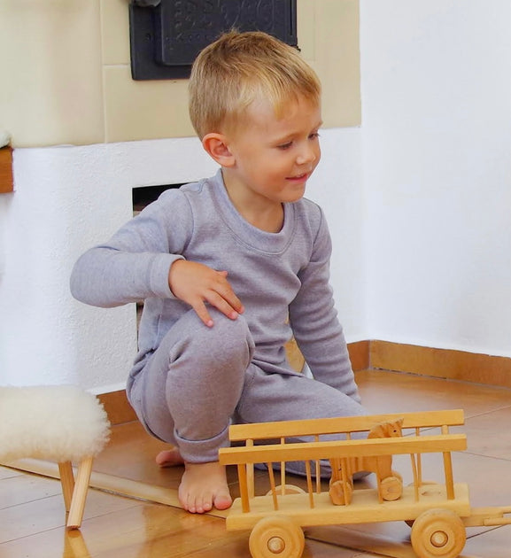 MERINO WOOL SLEEPWEAR AND BASE LAYERS – Baby in Merino